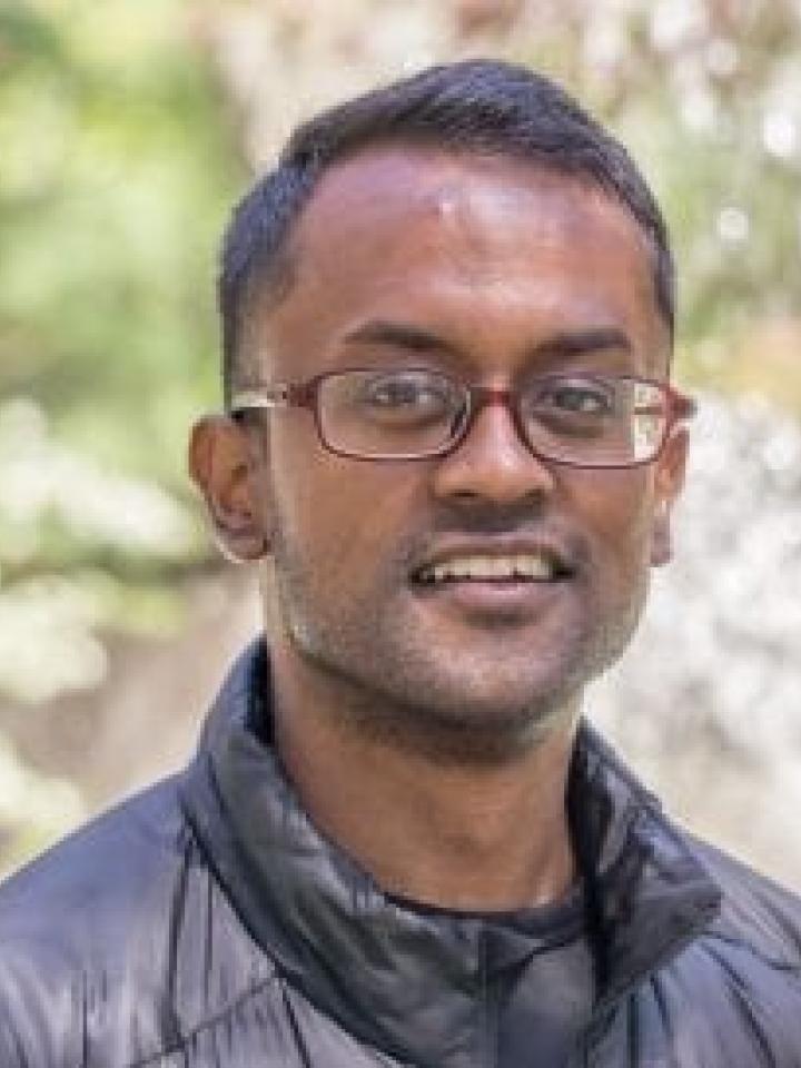 Navin Kumar | MacMillan Center for International and Area Studies at Yale